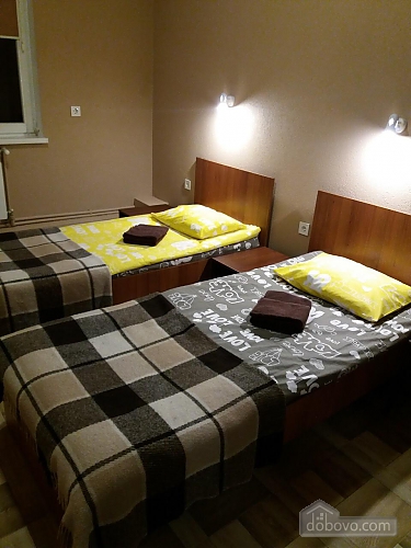 Hostel Yurus (56744), Studio Apartment in Lviv
