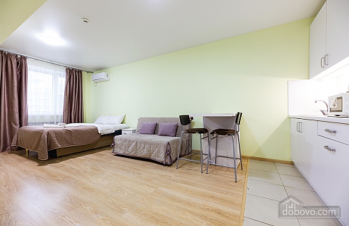 Enjoy comfort - daily rent of apartments with a bath in the SmartHouse ...